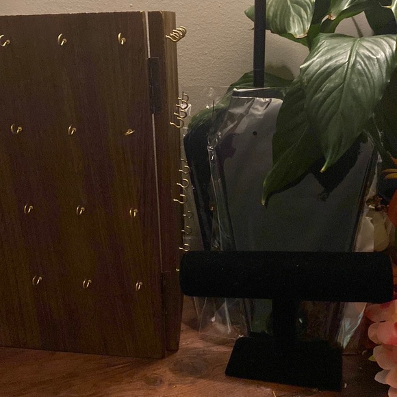 Jewelry | Pop Up Shop Jewelry Displays | Poshmark
